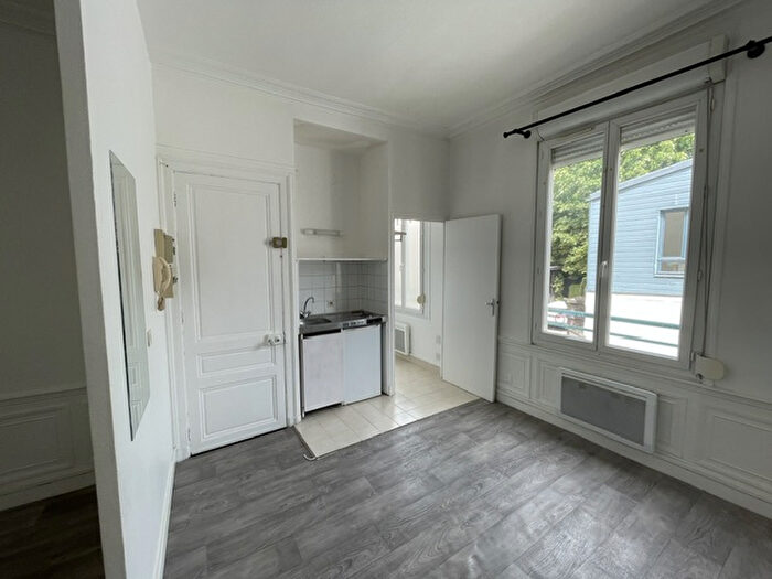 Appartement 1 pièce à Rouen, Centre-ville Rive gauche, à louer