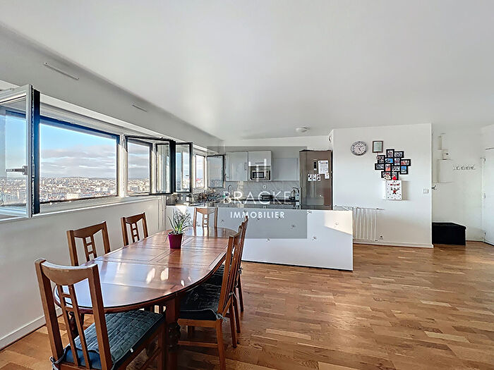 Appartement à vendre - Courbevoie, Hôtel de ville - 4 pièces - 3 chambres