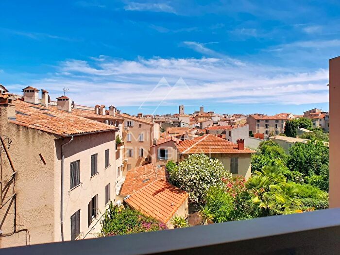 Appartement à vendre à Antibes, Coeur de ville