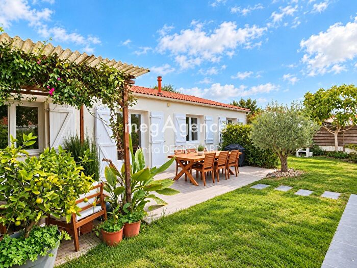 Dompierre-sur-Yon : Maison 4 pièces à vendre