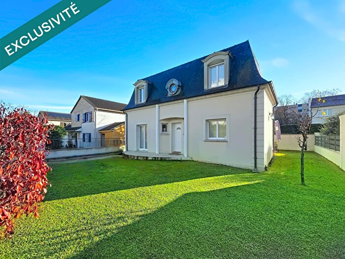 Maison à vendre - Sartrouville, La Plaine - 6 pièces - 3 chambres