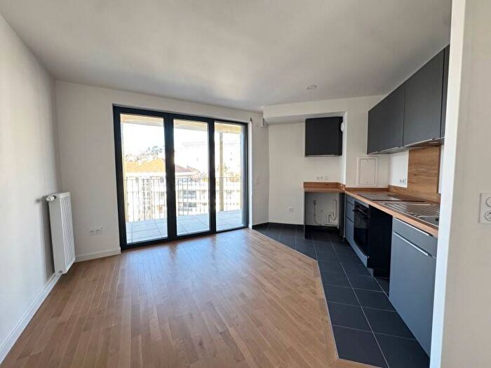 Appartement à louer - Centre Ville, Suresnes - 2 pièces - 1 chambre