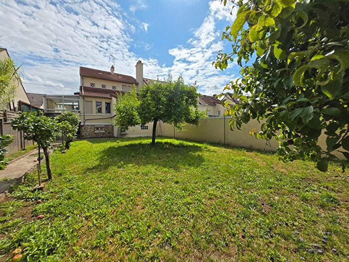 Maison à vendre - Mitry-Mory, Mitry-Mory - 5 pièces - 3 chambres