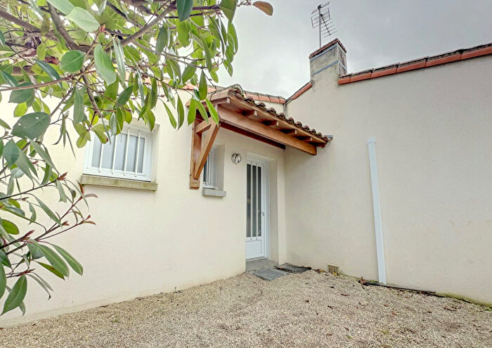 Maison à vendre - La Chapelle-Basse-Mer - 3 pièces - 2 chambres