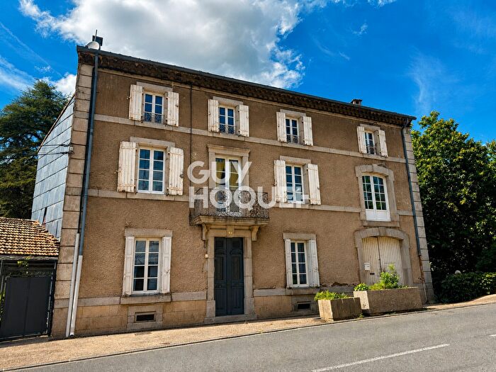 Maison 9 pièces à Cuxac-Cabardès, à vendre