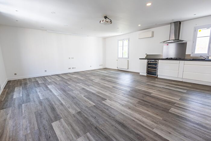 Maison 4 pièces à Orléans, La Cigogne, à vendre