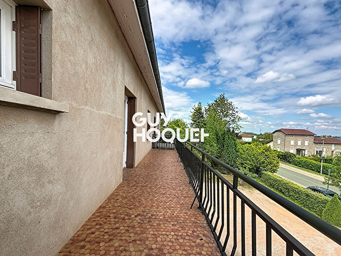 Saint-Martin-Belle-Roche : Appartement 4 pièces à vendre
