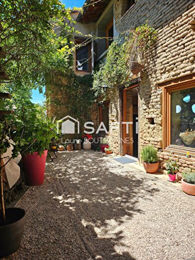 Maison 5 pièces à Saint-Sulpice-la-Pointe, à vendre