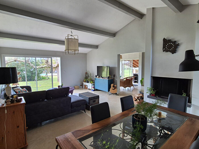 Maison à vendre - Neuffons - 6 pièces - 3 chambres