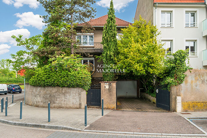 Maison 7 pièces à Uckange, à vendre