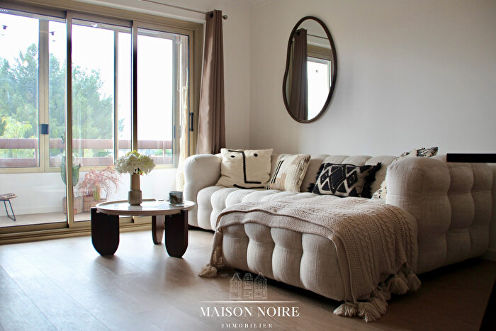 Appartement à vendre - Sanary-sur-Mer, Centre-ville, Port - 3 pièces - 2 chambres