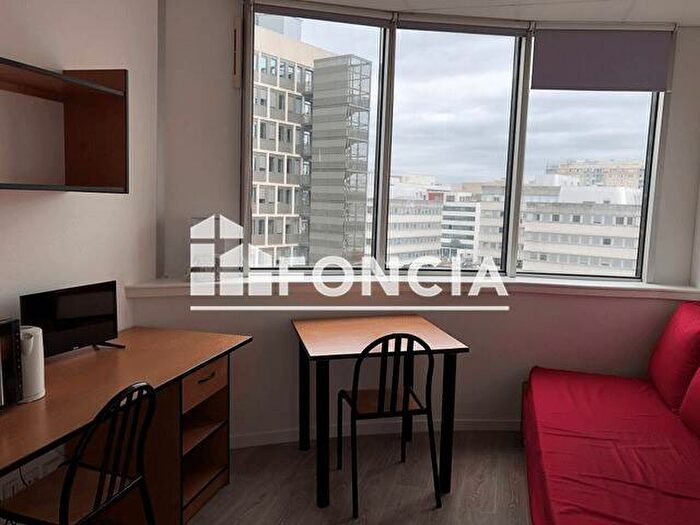 Appartement à louer - Sanitas-Rotonde, Tours - 1 pièce