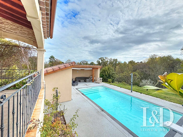 Maison à vendre - Saint-Ambroix - 6 pièces - 4 chambres