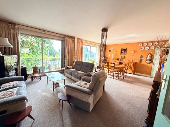 Le Raincy : Appartement 5 pièces à vendre