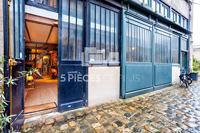 Appartement à vendre - Paris e  - 7 pièces - 4 chambres