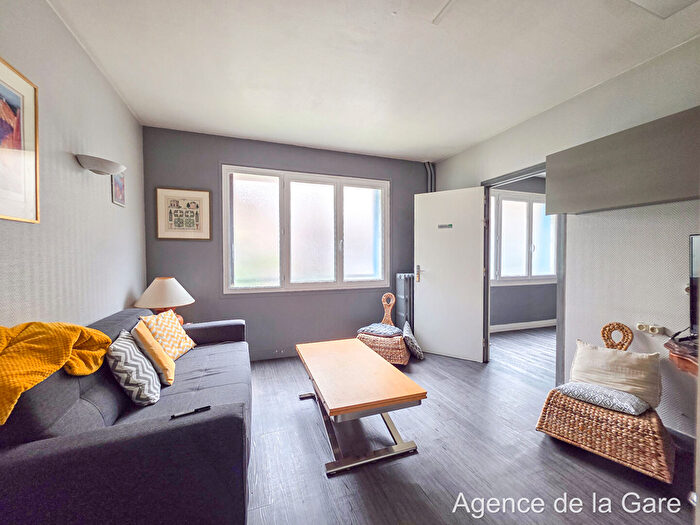 Maisons-Laffitte, Est : Appartement 5 pièces à vendre