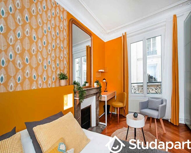 Appartement à louer - Trudaine-Maubeuge, Paris ème arrondissement - 1 pièce - 1 chambre