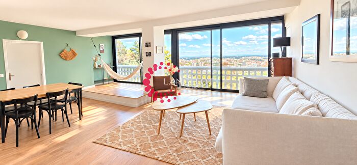 Sainte-Foy-lès-Lyon, Centre-ville : Appartement 5 pièces à vendre