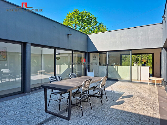 Maison à vendre - Ambarès-et-Lagrave - 5 pièces - 4 chambres