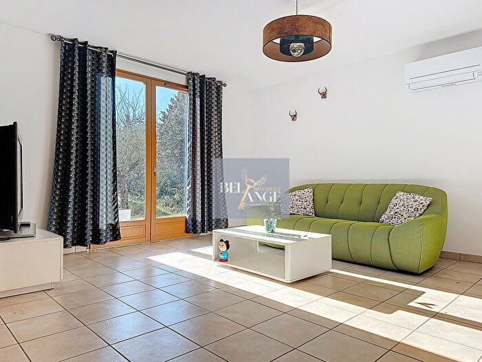 Maison à vendre - Salavas - 5 pièces - 3 chambres