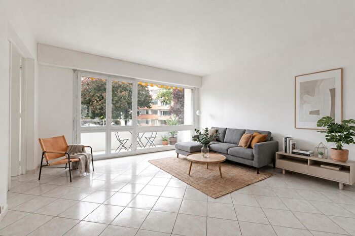 Appartement 4 pièces à vendre - Nantes, Hauts-Pavés, Saint-Pasquier, Saint-Félix, Université