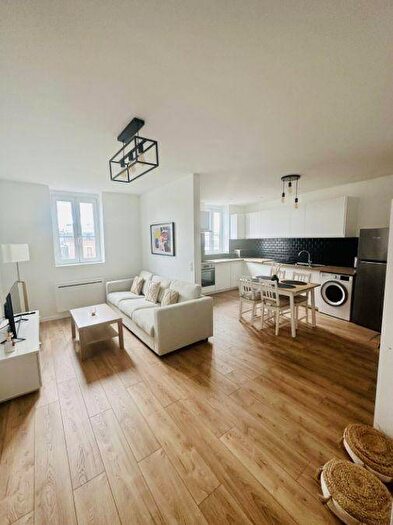 Appartement à louer - Pontoise - 5 pièces - 4 chambres