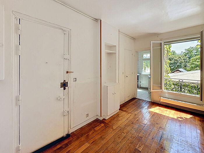 Appartement 2 pièces à Paris 10ème, Goncourt, Canal Saint-Martin, à vendre