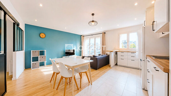 Appartement 3 pièces à vendre à Vélizy-Villacoublay, Le Village