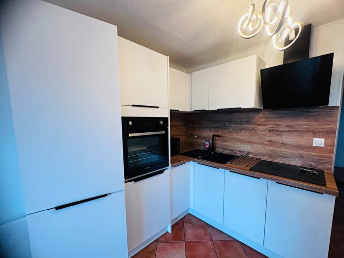 Appartement 2 pièces à vendre - Sainte-Maxime, Saquèdes, Quilladou, Garonnette, Golfe