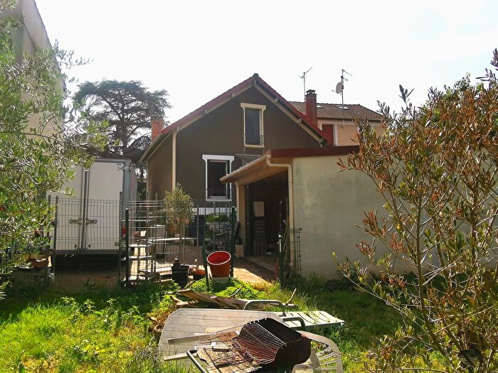 Vitry-sur-Seine : Maison 4 pièces à vendre