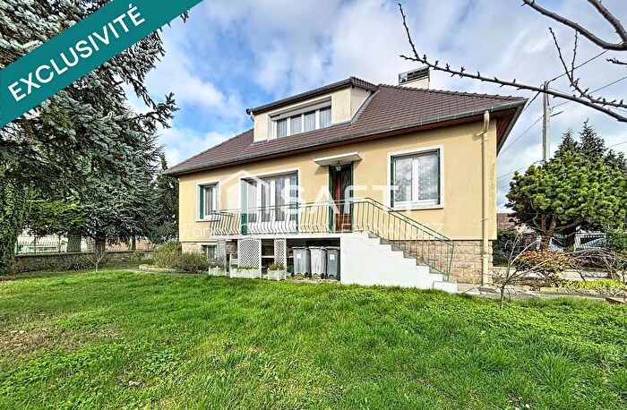 Maison à vendre - Survilliers - 5 pièces - 3 chambres