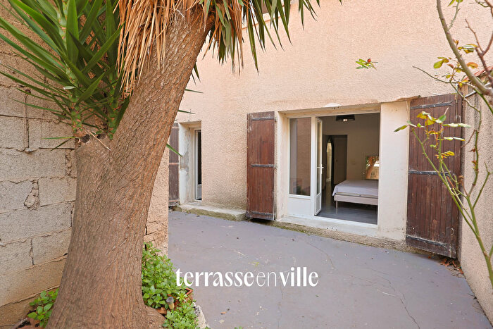 Maison à vendre - Marseille e , Menpenti - 8 pièces - 5 chambres