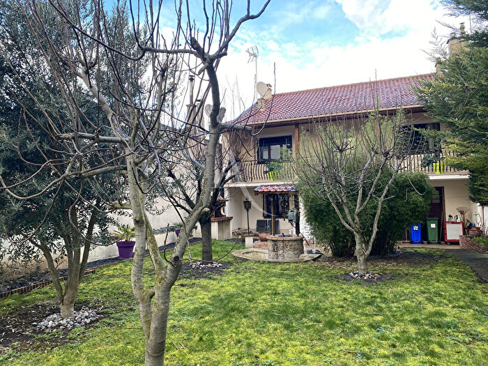 Maison à vendre - Drancy, Le Petit Drancy - 6 pièces - 3 chambres