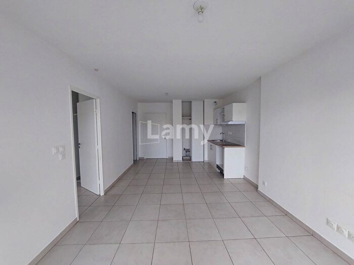 Appartement à louer - Aérodrome, Nîmes - 2 pièces