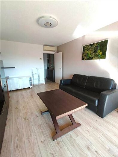Appartement à louer - Saint Jean-La Gare, Cagnes-sur-Mer - 2 pièces - 1 chambre