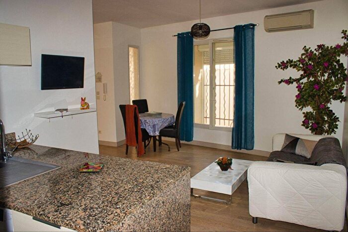 Appartement à louer - Perpignan - 2 pièces - 1 chambre