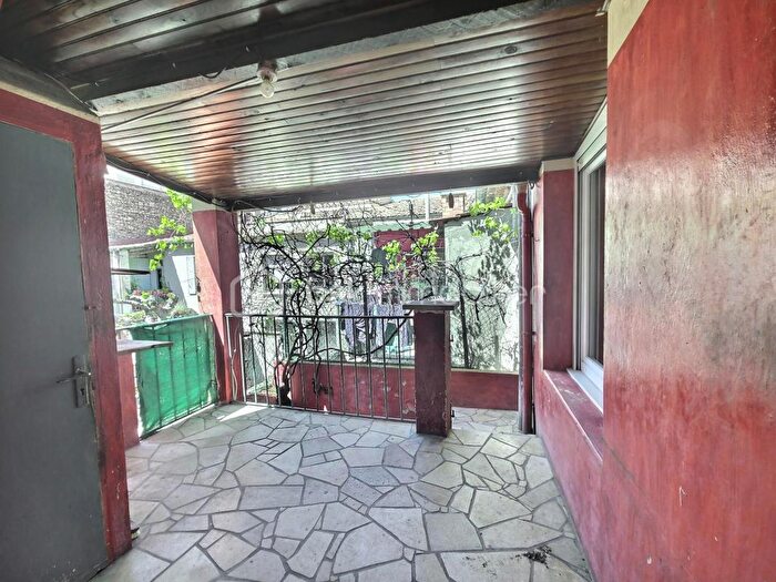 Maison à vendre - Nîmes, Bastide, Costières - 7 pièces - 3 chambres