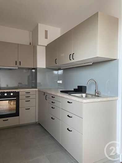 Appartement à louer - Fontainebleau, France, Joffre - 1 pièce