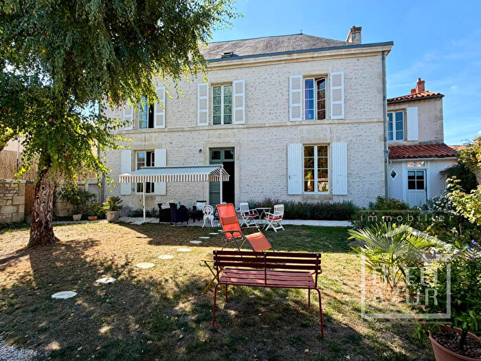 Luçon : Maison 8 pièces à vendre