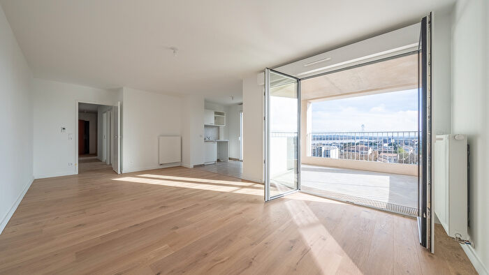Appartement 4 pièces à Bordeaux, Gare Saint-Jean, à louer