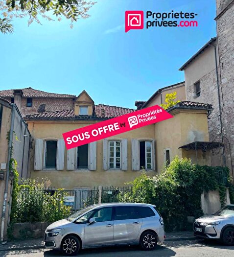 Maison à vendre - Cahors, Centre-ville - 12 pièces - 8 chambres