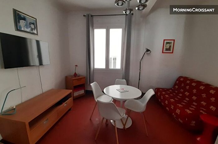 Appartement à louer - Marseille e , Catalans, Pharo - 1 pièce - 1 chambre