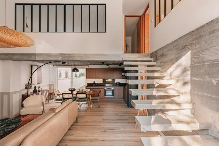 Appartement à vendre - Biarritz, Saint-Martin, Lahouze, Verdun - 4 pièces - 3 chambres