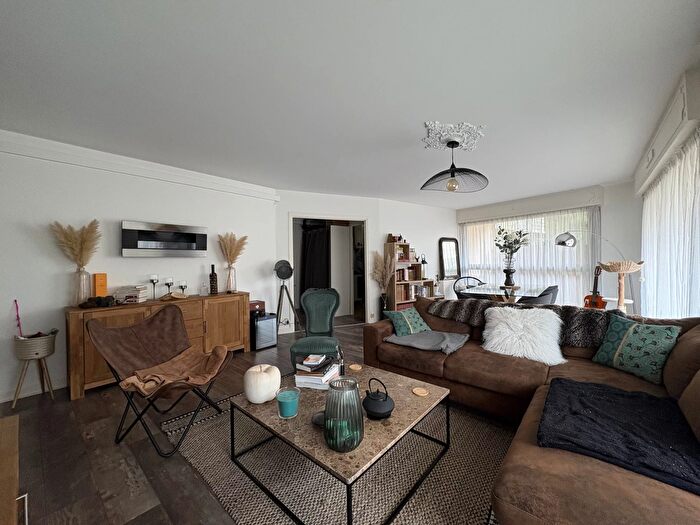 Appartement à vendre - Saint-Brieuc, Centre-ville, Saint-Michel, Le Légué, Notre-Dame - 4 pièces - 2 chambres