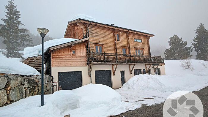 Maison à vendre - Eyne - 8 pièces - 6 chambres