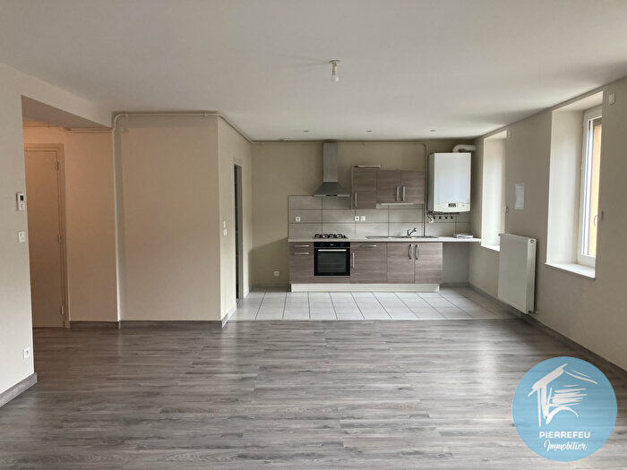 Appartement à louer - Tarare - 4 pièces - 3 chambres