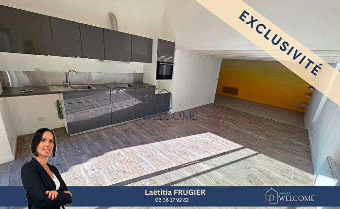 Appartement à vendre - Uzès - 2 pièces - 1 chambre