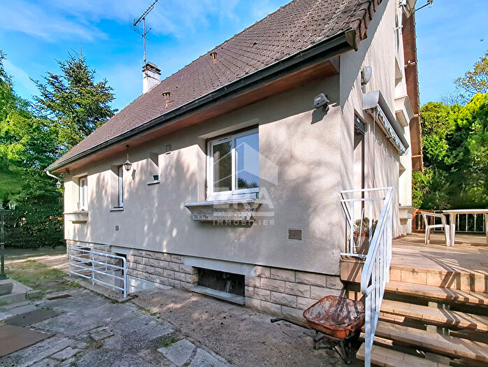 Maison à vendre - Lamorlaye - 5 pièces - 4 chambres