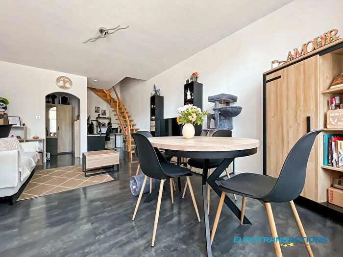 Langensoultzbach : Appartement 3 pièces à louer