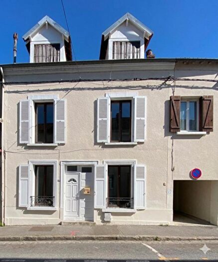 Maison 6 pièces à Les Mureaux, Centre-ville, à vendre